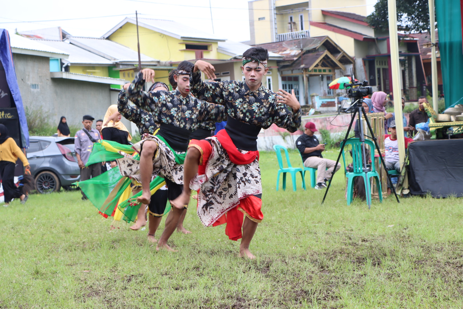 MEDIA TRADISIONAL: Kuda Lumping Khas Kabupaten Tegal Harus ...